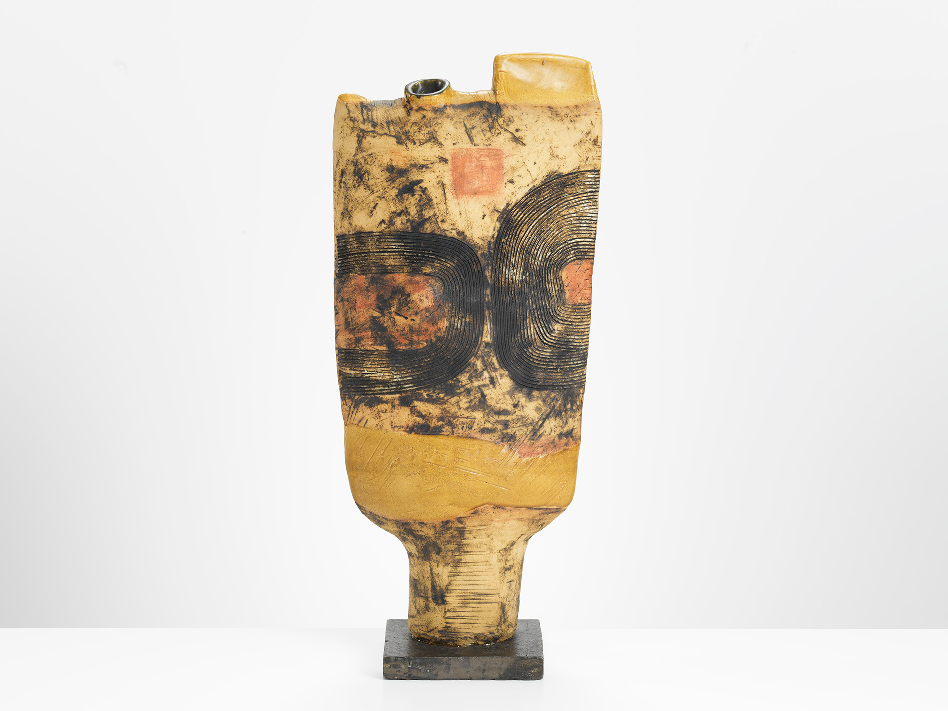 Gordon Baldwin - Works - Erskine Hall & Coe